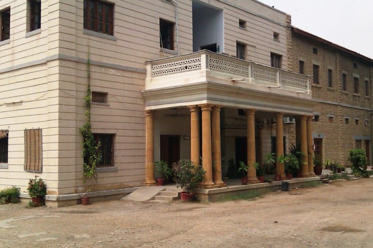 | City Landmarks – NED City CampusThe Karachi Walla