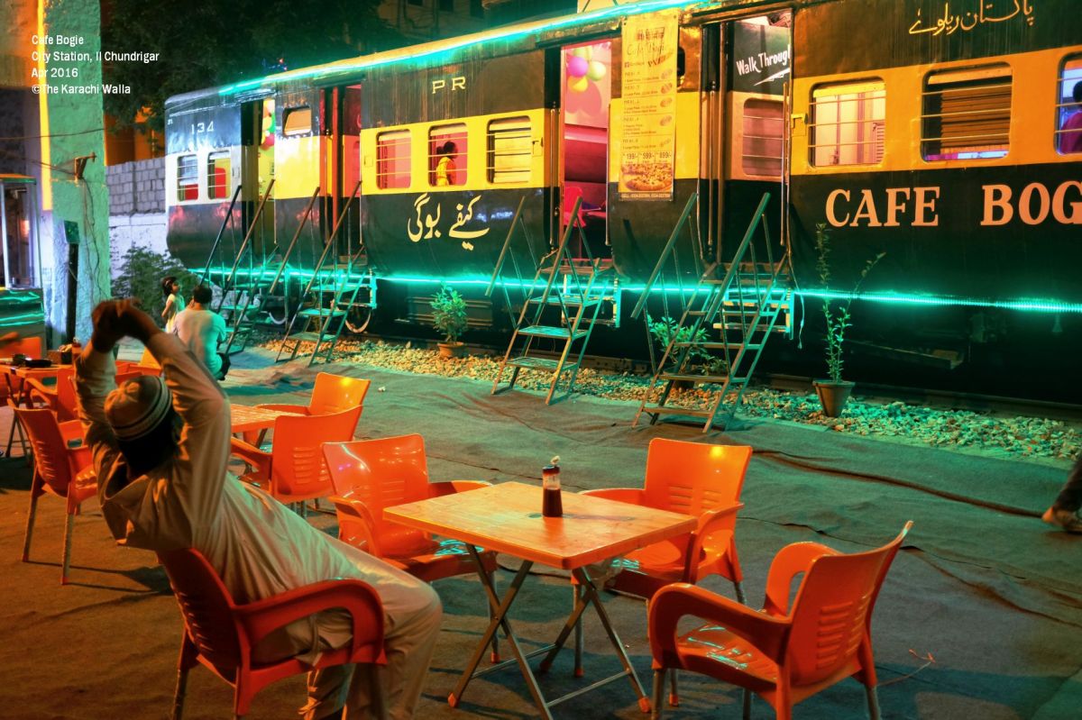 | City Hangouts – Cafe BogieThe Karachi Walla