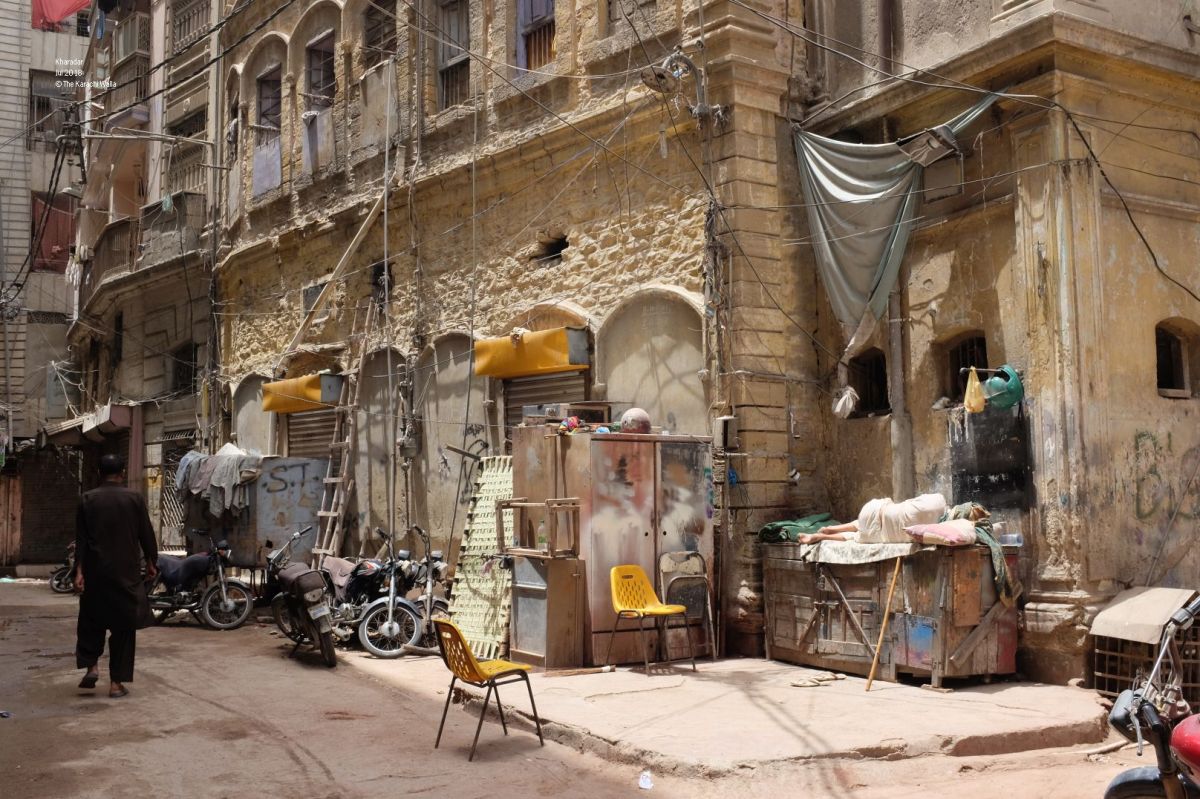 | City Walk – Sarafa Bazaar & Gao GaliThe Karachi Walla